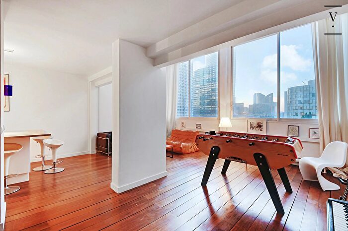 Courbevoie, Gambetta, La Défense : Appartement 5 pièces à vendre