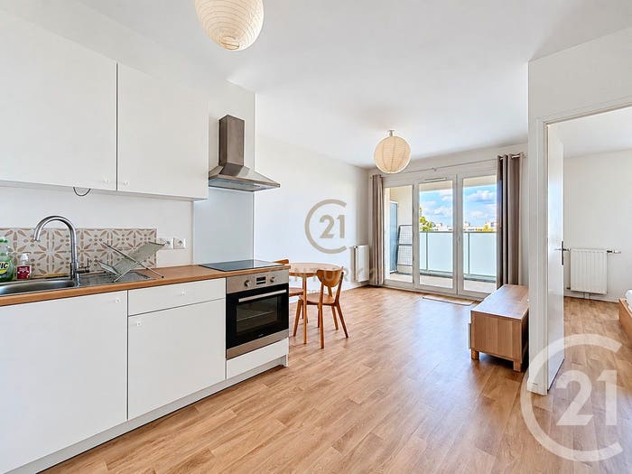 Noisiel, Ville nouvelle : Appartement 2 pièces à vendre