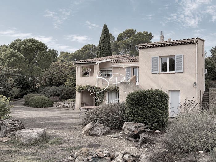 Lorgues : Maison 7 pièces à vendre