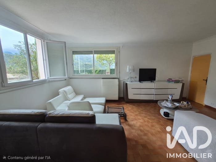 Amélie-les-Bains-Palalda : Maison 8 pièces à vendre