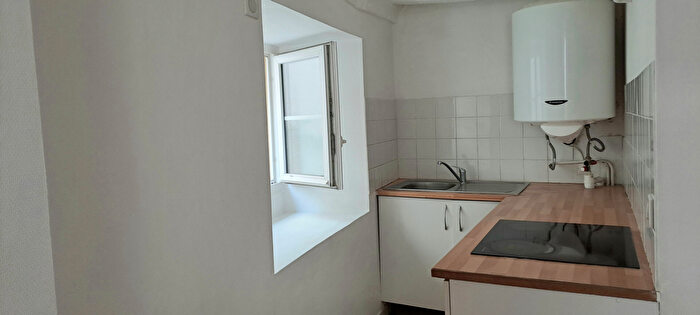 Appartement 2 pièces à Étampes, Centre-Ville, à vendre