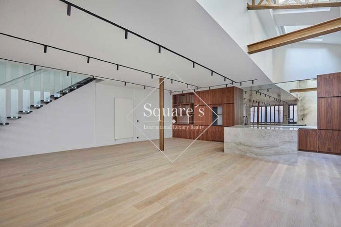 Paris 9ème : Appartement 5 pièces à vendre