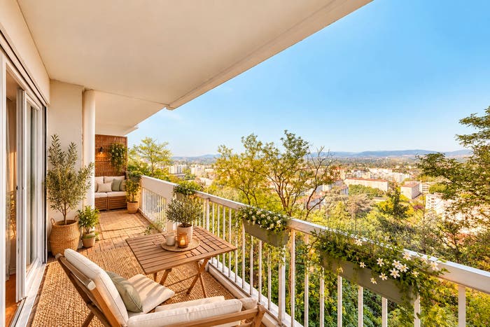 Appartement 4 pièces à Tassin-la-Demi-Lune, Charles de Gaulle, à vendre