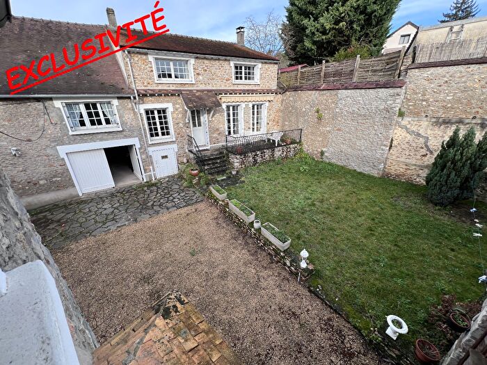 Maison 5 pièces à vendre - Saint-Chéron