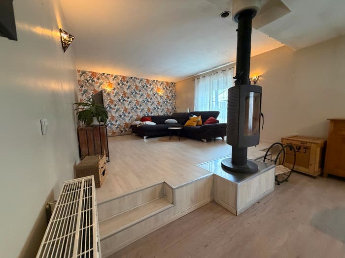 Beuvry-la-Forêt : Maison 10 pièces à vendre