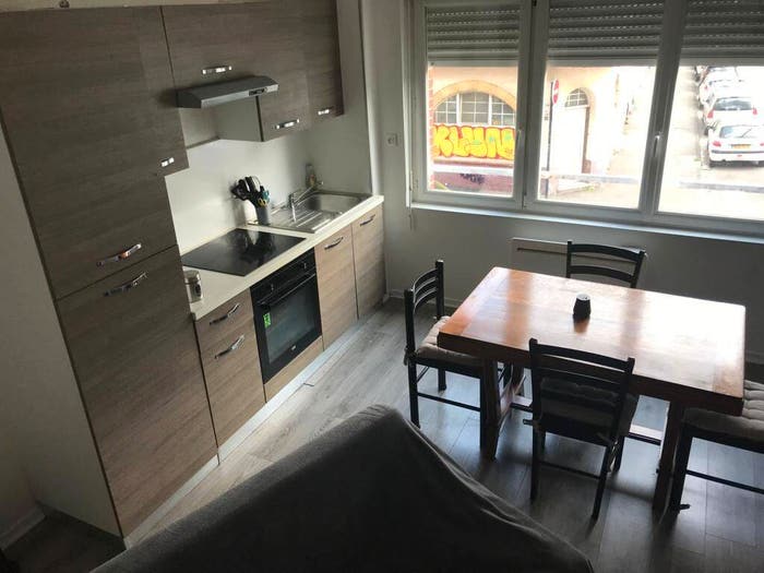 Centre-Victoire, Dunkerque : Appartement 2 pièces à louer