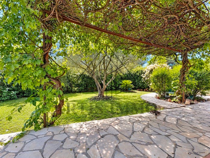 Maison 5 pièces à vendre à Castelnau-le-Lez, Mendras, Zone d'activité La Garrigue