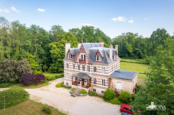 Maison 15 pièces à vendre - Montereau-Fault-Yonne