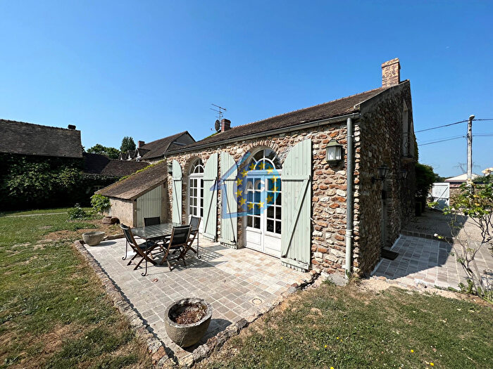 Longnes - Maison 4 pièces à vendre