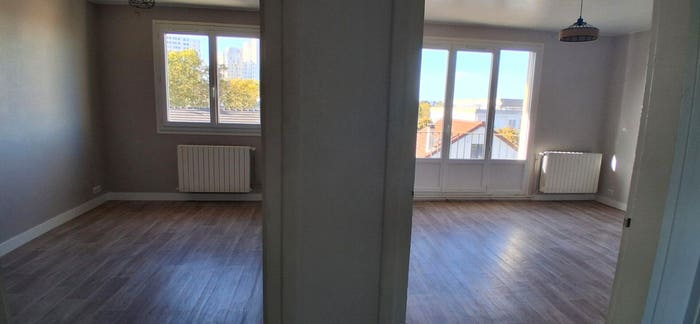 Nanterre, Chemin de l'île : Appartement 3 pièces à vendre
