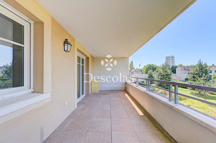 Saint-Germain-en-Laye, Hennemont : Appartement 4 pièces à vendre