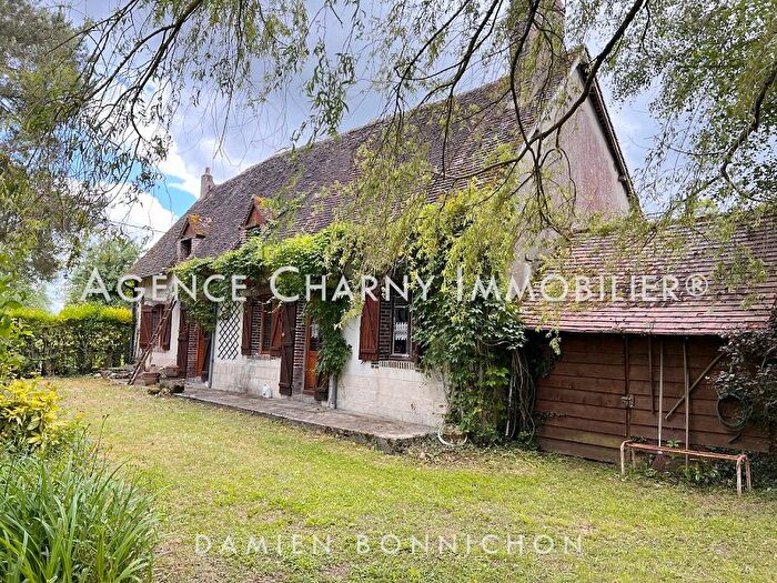 Maison 5 pièces à vendre à Charny