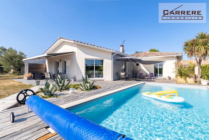Maison 7 pièces à Yvrac, à vendre