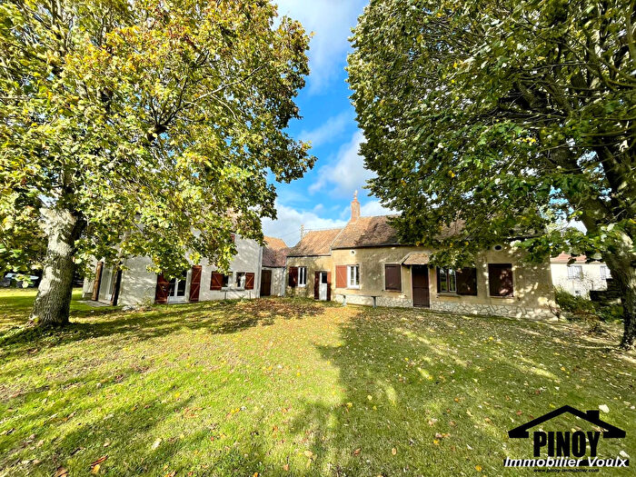 Villeneuve-la-Guyard : Maison 6 pièces à vendre