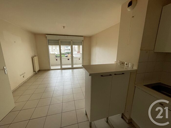 Mantes-la-Jolie, Gassicourt : Appartement 2 pièces à vendre