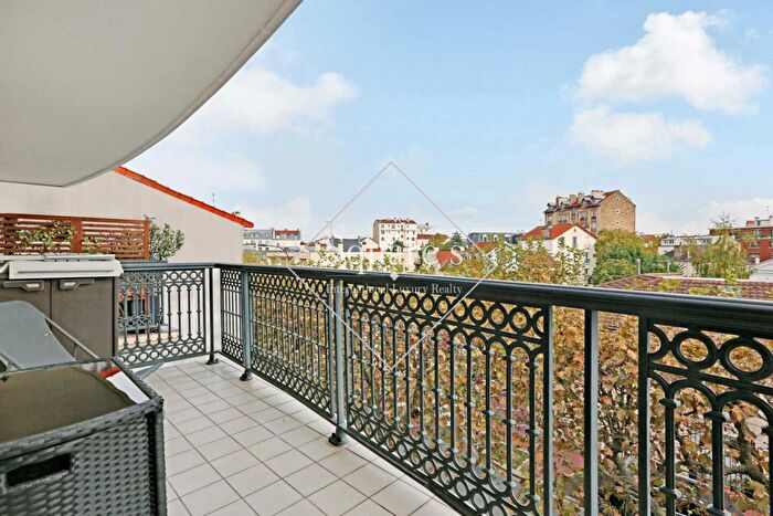 Courbevoie, Gambetta, La Défense - Appartement 4 pièces à vendre