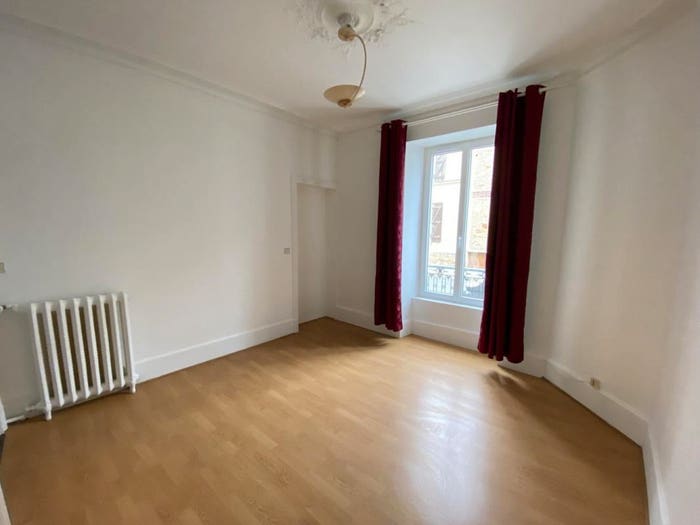 Appartement 2 pièces à Coulommiers, Centre-ville, à louer