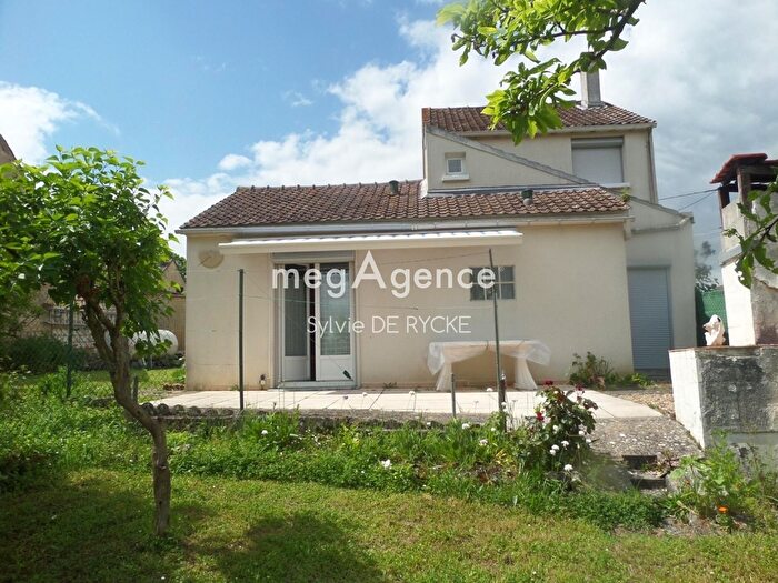 Villemanoche : Maison 3 pièces à vendre