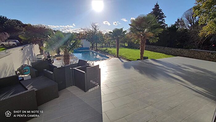 Maison 6 pièces à Étampes, à vendre