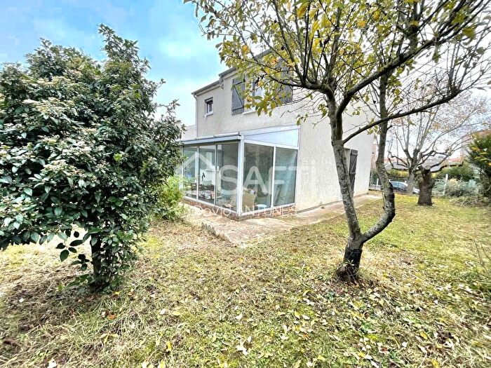 Maison 4 pièces à vendre à Mantes-la-Ville, Merisiers, Plaisances, Belles Lances