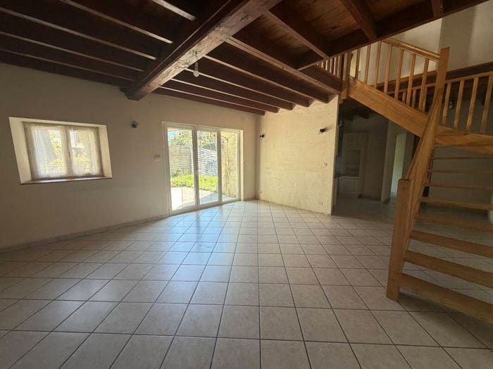 Nantes-en-Ratier - Appartement 5 pièces à louer