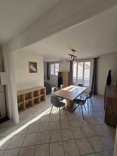 Championnet-Caserne de Bonne, Grenoble - Appartement 3 pièces à louer