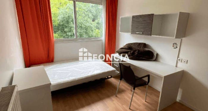 Périchelles-Saint Hubert-Centre Gare-Abbesses, Chelles - Appartement 1 pièce à louer