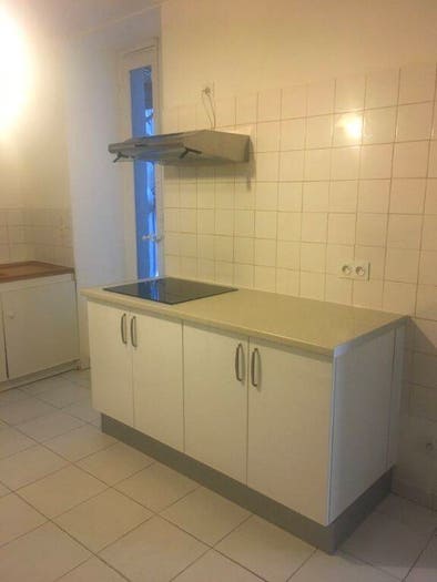 Arènes, Nîmes : Appartement 2 pièces à louer