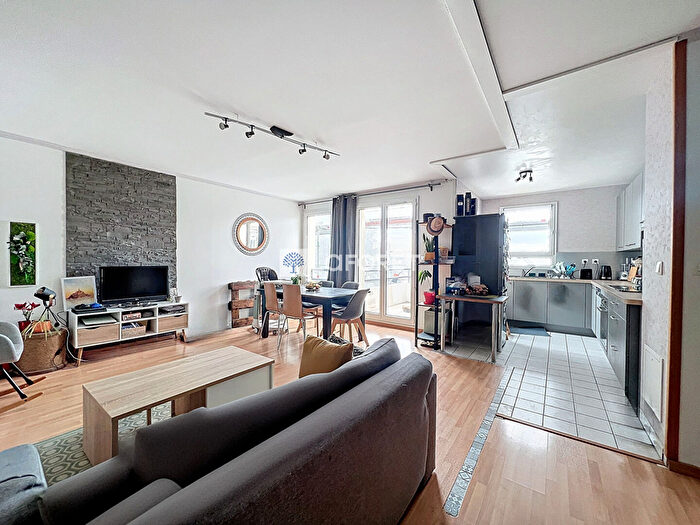 Appartement 3 pièces à vendre à Fontenay-le-Fleury, Vieux village