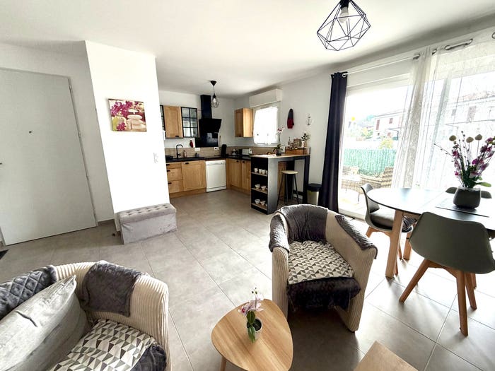 Appartement 3 pièces à Saint-Maximin-la-Sainte-Baume, à vendre