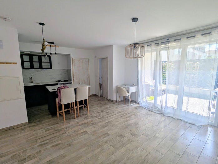 Vieille Ville-Cativel, Gardanne - Appartement 2 pièces à louer