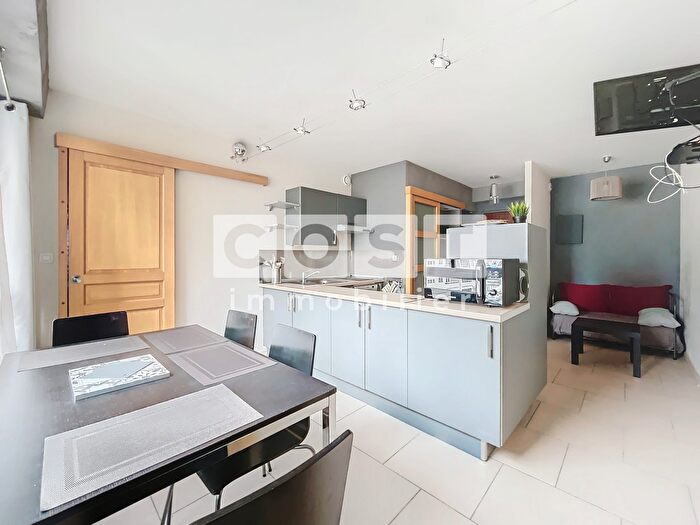 Appartement 2 pièces à vendre - Courbevoie, Gambetta, La Défense
