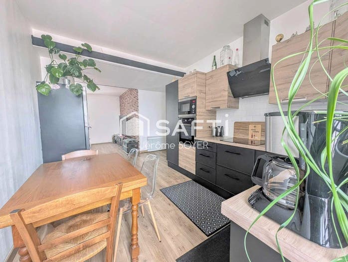 Appartement 3 pièces à Cavaillon, Centre-ville, à vendre