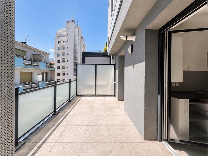 Appartement 4 pièces à vendre - Grenoble, Championnet