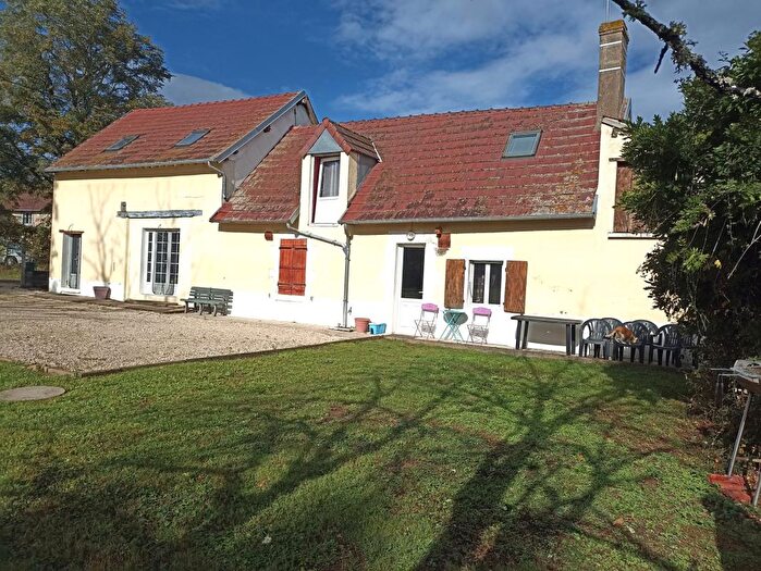 Beaulieu-sur-Loire : Maison 6 pièces à vendre