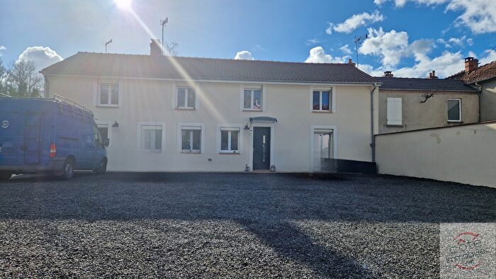 Maison 5 pièces à vendre à Saint-Maurice-Montcouronne