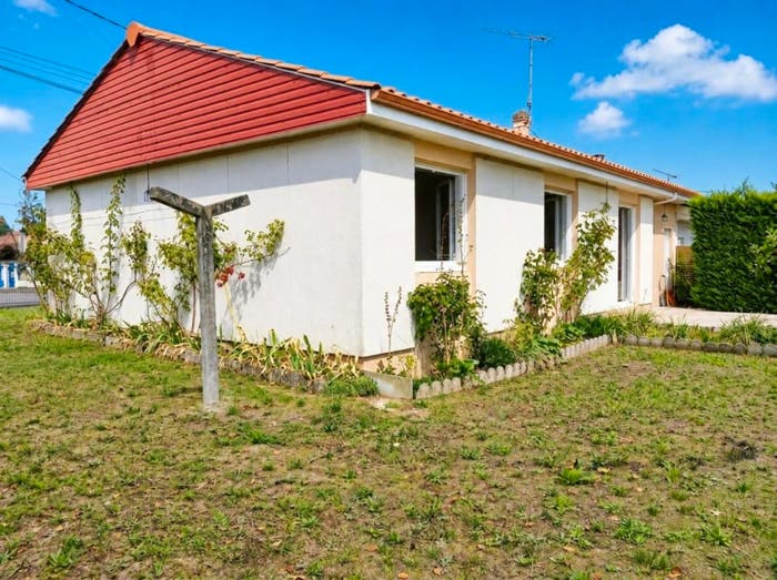 Guîtres : Maison 3 pièces à vendre