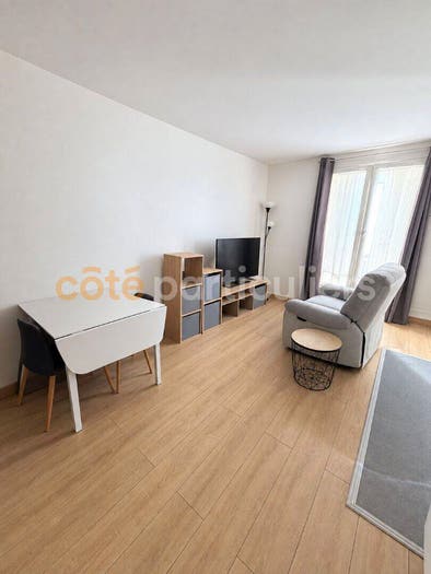 Centre, Breuillet - Appartement 2 pièces à louer