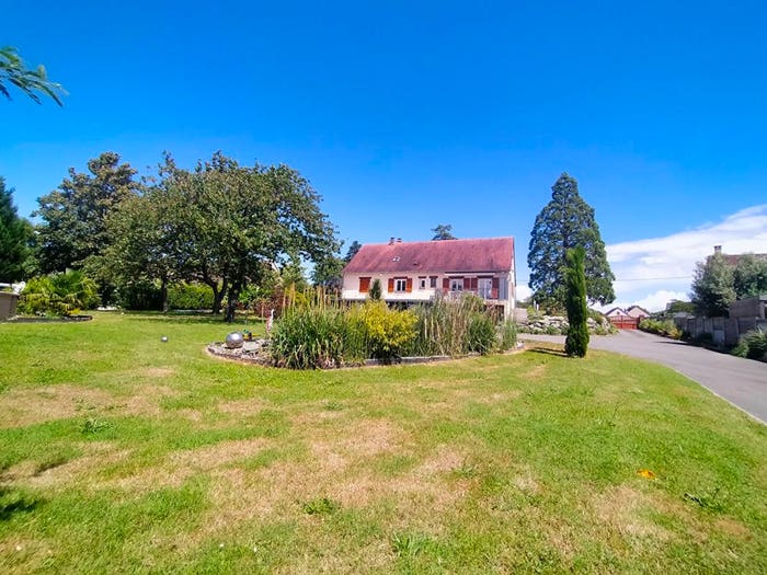 Maison 7 pièces à vendre - La Suze-sur-Sarthe