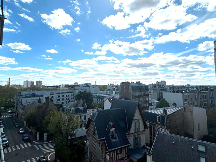 Asnières-sur-Seine, Centre-ville : Appartement 1 pièce à vendre