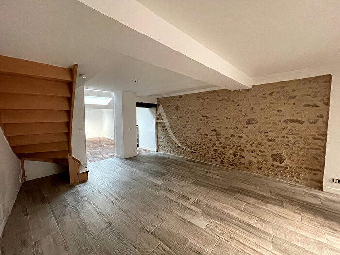 Maison 6 pièces à Étampes, Centre-Ville, à vendre