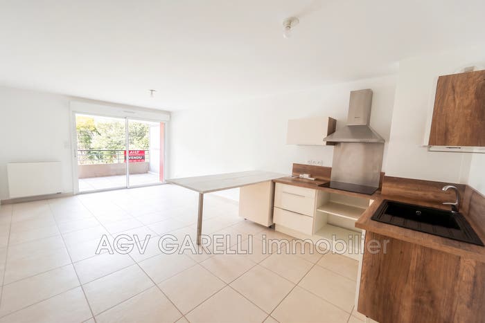 Toulon - Appartement 2 pièces à vendre