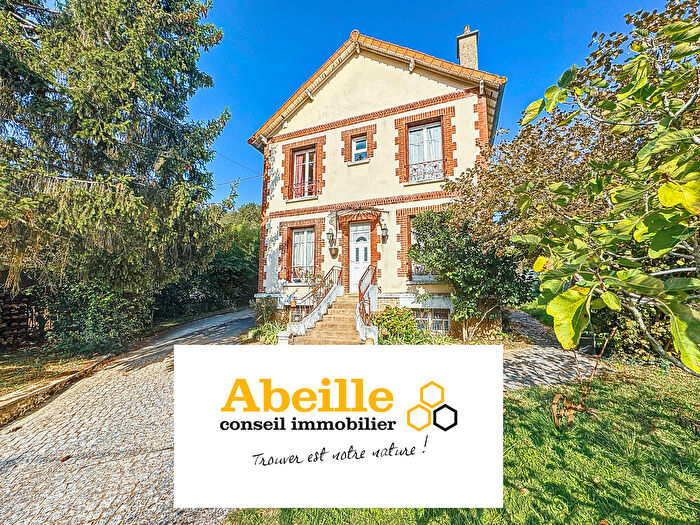 Maison 7 pièces à vendre à Saint-Chéron