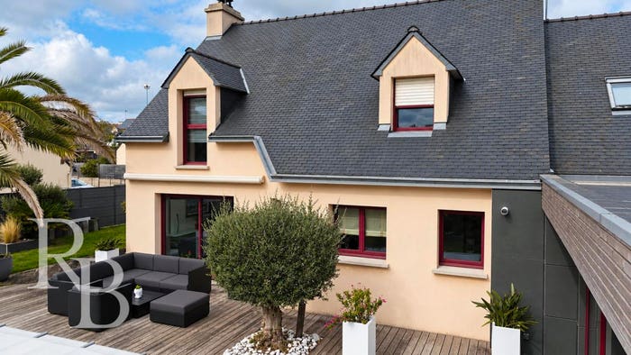 Maison 5 pièces à Theix, à vendre