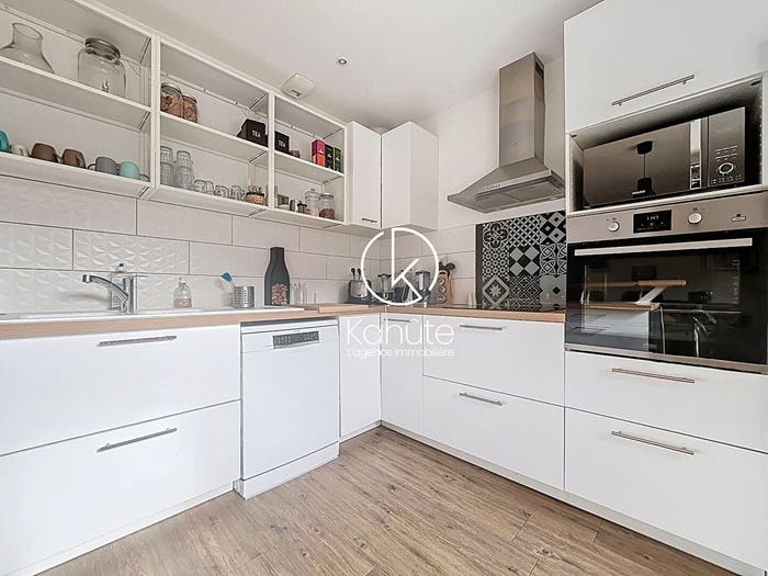 Albigny-sur-Saône - Maison 6 pièces à vendre