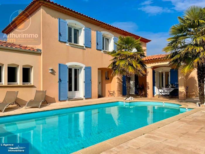 Maison 7 pièces à Saint-Philbert-de-Grand-Lieu, à vendre
