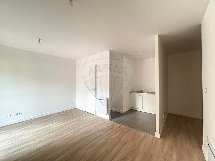 La Ferté-Alais : Appartement 1 pièce à vendre
