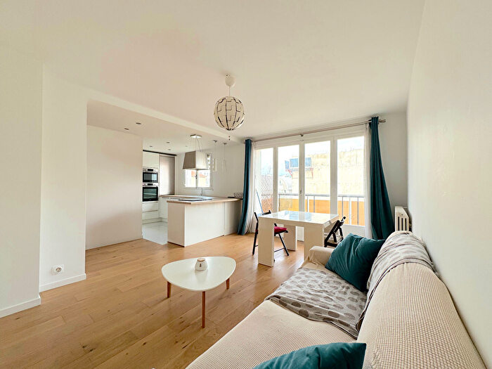 Asnières-sur-Seine, Gresillons, Voltaire - Appartement 2 pièces à vendre