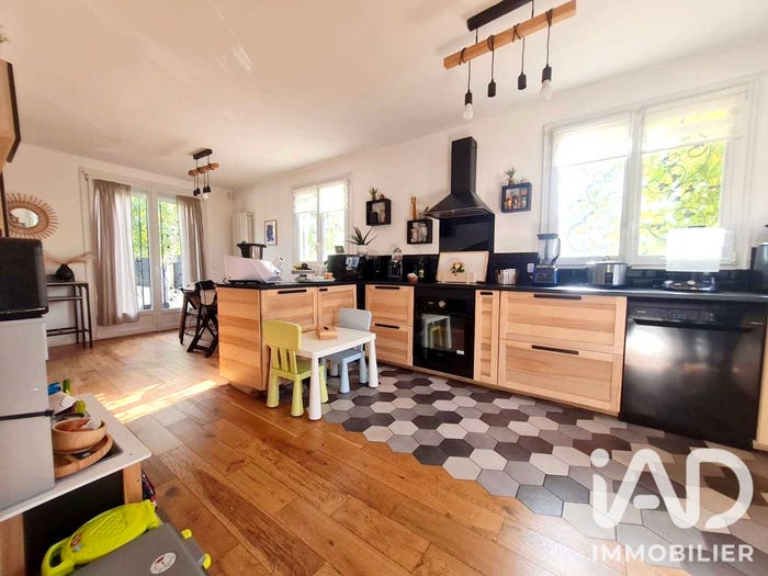 Montmagny, Lévriers, Carnot, Plante des Champs, Hameau des Noyers - Maison 5 pièces à vendre