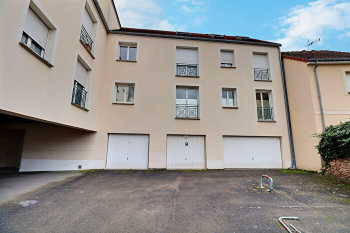 Auneau - Appartement 8 pièces à vendre